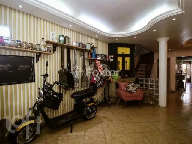 Casa / Sobrado para Venda em Porto Alegre/RS Hípica 1 Quartos