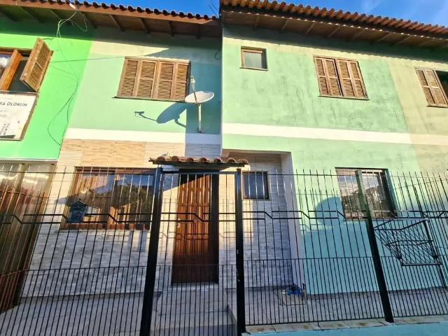Casa / Sobrado para Venda em Porto Alegre/RS Hípica 2 Quartos