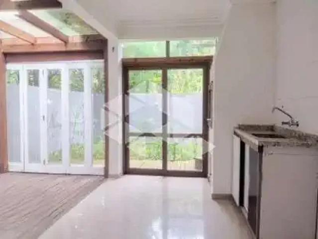 Casa / Sobrado para Venda em Porto Alegre/RS Hípica 2 Quartos