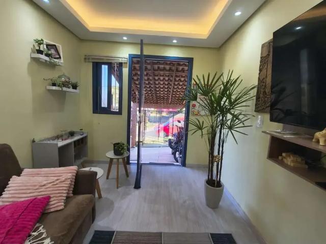 Casa / Sobrado para Venda em Porto Alegre/RS Hípica 2 Quartos
