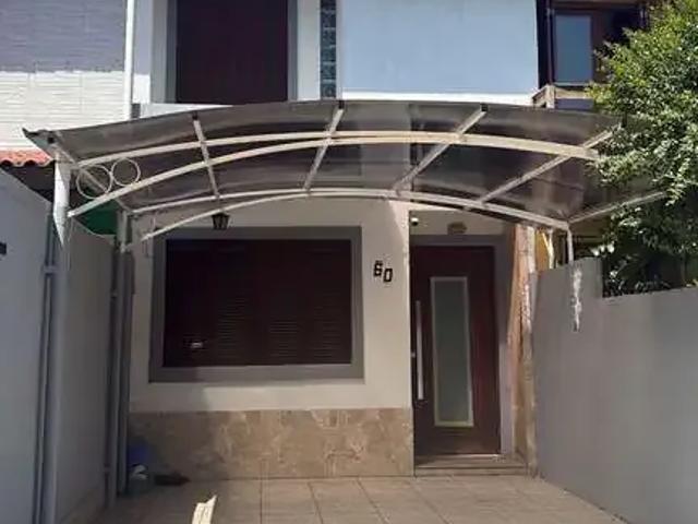 Casa / Sobrado para Venda em Porto Alegre/RS Hípica 2 Quartos