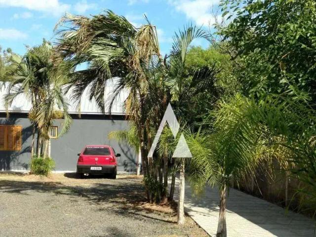 Casa / Sobrado para Venda em Porto Alegre/RS Hípica 2 Quartos