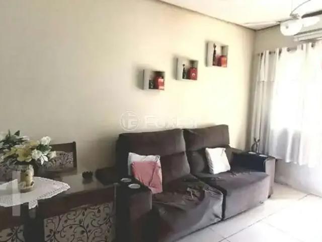 Casa / Sobrado para Venda em Porto Alegre/RS Hípica 2 Quartos
