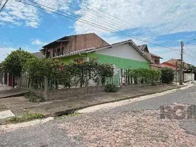 Casa / Sobrado para Venda em Porto Alegre/RS Hípica 2 Quartos