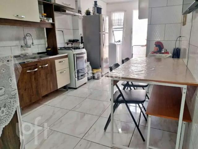 Casa / Sobrado para Venda em Porto Alegre/RS Hípica 2 Quartos