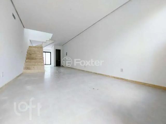 Casa / Sobrado para Venda em Porto Alegre/RS Hípica 2 Quartos