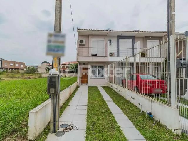 Casa / Sobrado para Venda em Porto Alegre/RS Hípica 2 Quartos
