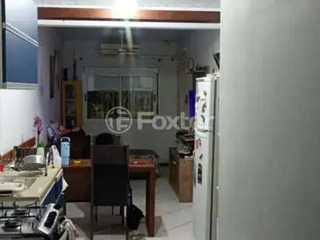 Casa / Sobrado para Venda em Porto Alegre/RS Hípica 2 Quartos