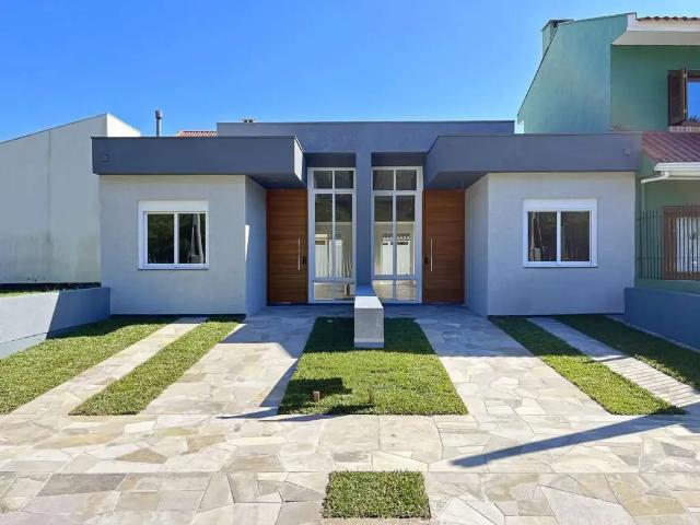 Casa / Sobrado para Venda em Porto Alegre/RS Hípica 2 Quartos