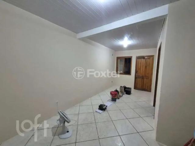 Casa / Sobrado para Venda em Porto Alegre/RS Hípica 2 Quartos