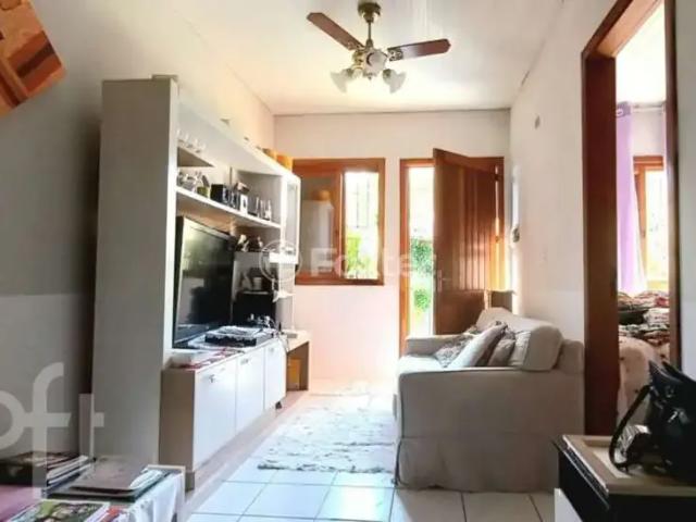 Casa / Sobrado para Venda em Porto Alegre/RS Hípica 2 Quartos