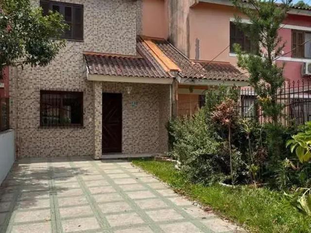 Casa / Sobrado para Venda em Porto Alegre/RS Hípica 2 Quartos