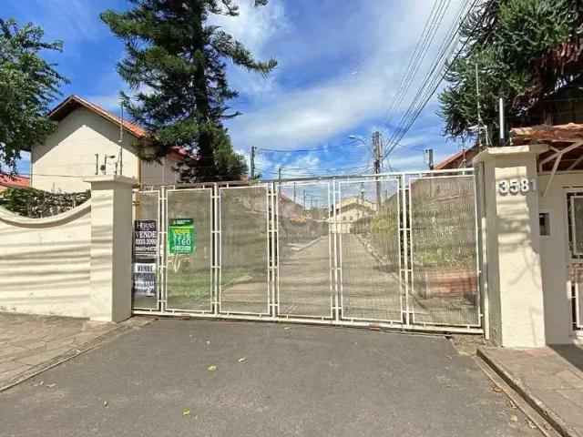 Casa / Sobrado para Venda em Porto Alegre/RS Hípica 2 Quartos