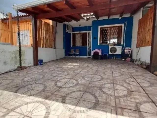 Casa / Sobrado para Venda em Porto Alegre/RS Hípica 2 Quartos