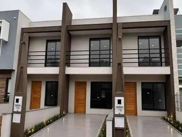 Casa / Sobrado para Venda em Porto Alegre/RS Hípica 2 Quartos
