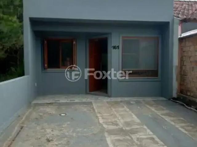 Casa / Sobrado para Venda em Porto Alegre/RS Hípica 2 Quartos