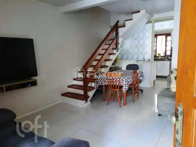 Casa / Sobrado para Venda em Porto Alegre/RS Hípica 2 Quartos