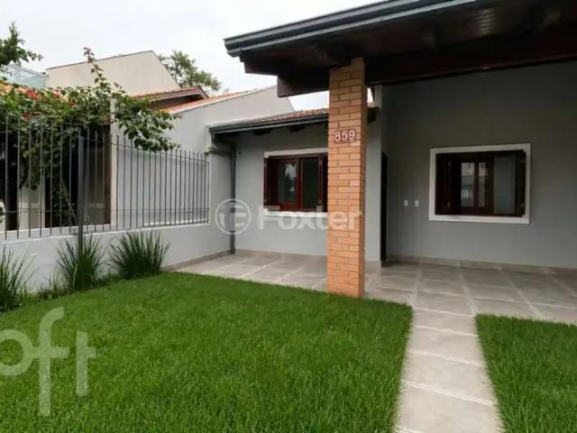 Casa / Sobrado para Venda em Porto Alegre/RS Hípica 2 Quartos