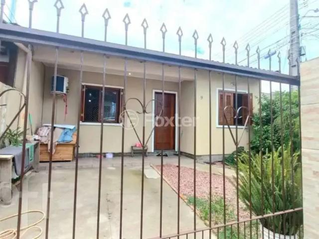Casa / Sobrado para Venda em Porto Alegre/RS Hípica 2 Quartos