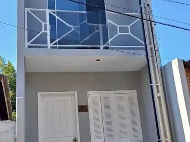 Casa / Sobrado para Venda em Porto Alegre/RS Hípica 2 Quartos