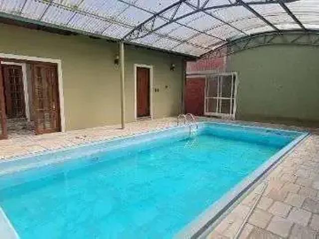 Casa / Sobrado para Venda em Porto Alegre/RS Hípica 2 Quartos