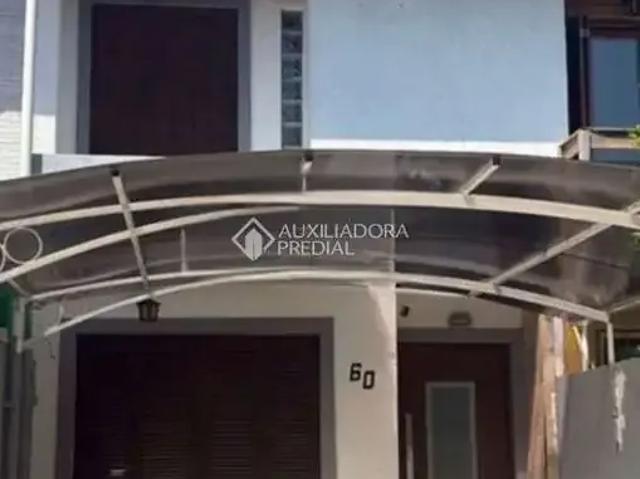 Casa / Sobrado para Venda em Porto Alegre/RS Hípica 2 Quartos