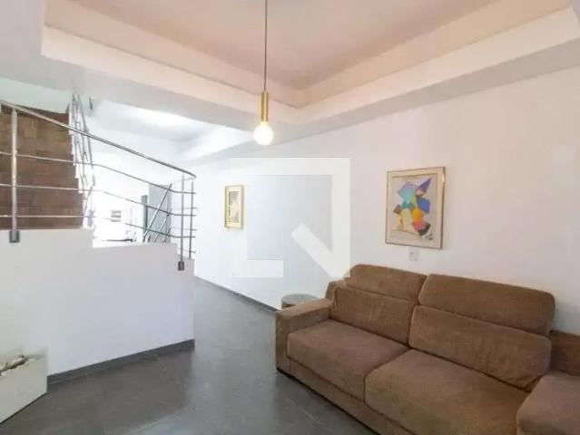 Casa / Sobrado para Venda em Porto Alegre/RS Hípica 2 Quartos
