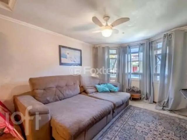 Casa / Sobrado para Venda em Porto Alegre/RS Hípica 2 Quartos