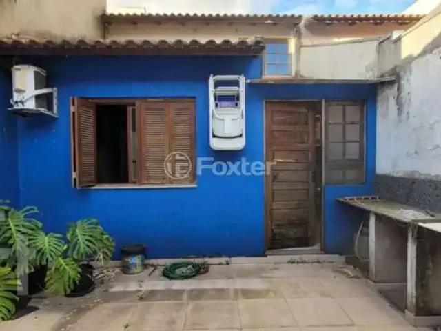 Casa / Sobrado para Venda em Porto Alegre/RS Hípica 2 Quartos