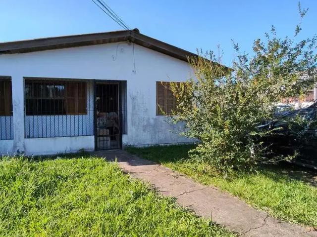 Casa / Sobrado para Venda em Porto Alegre/RS Hípica 2 Quartos