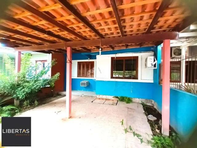 Casa / Sobrado para Venda em Porto Alegre/RS Hípica 2 Quartos