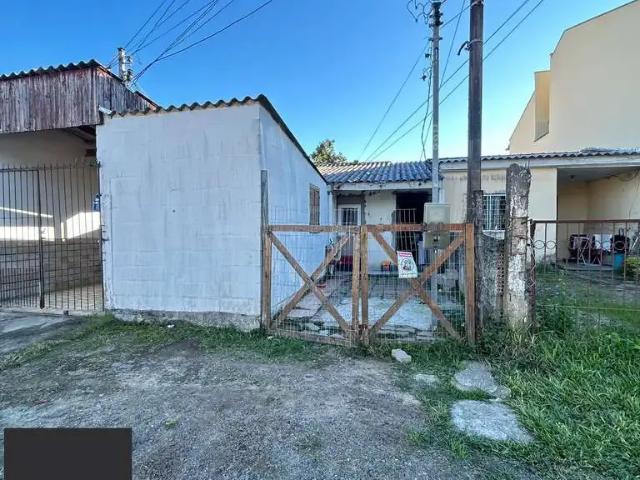 Casa / Sobrado para Venda em Porto Alegre/RS Hípica 2 Quartos
