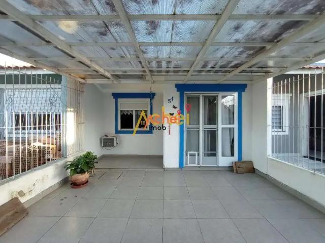 Casa / Sobrado para Venda em Porto Alegre/RS Hípica 2 Quartos