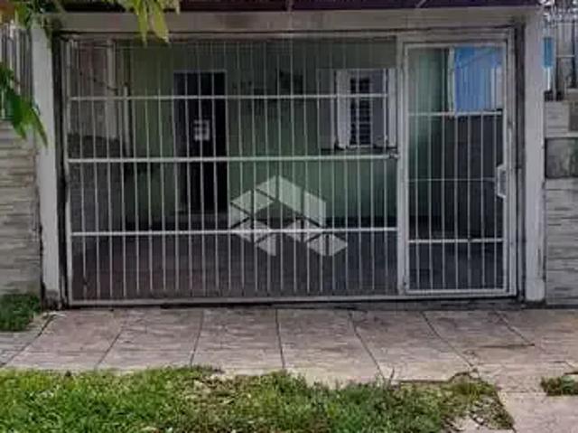 Casa / Sobrado para Venda em Porto Alegre/RS Hípica 2 Quartos