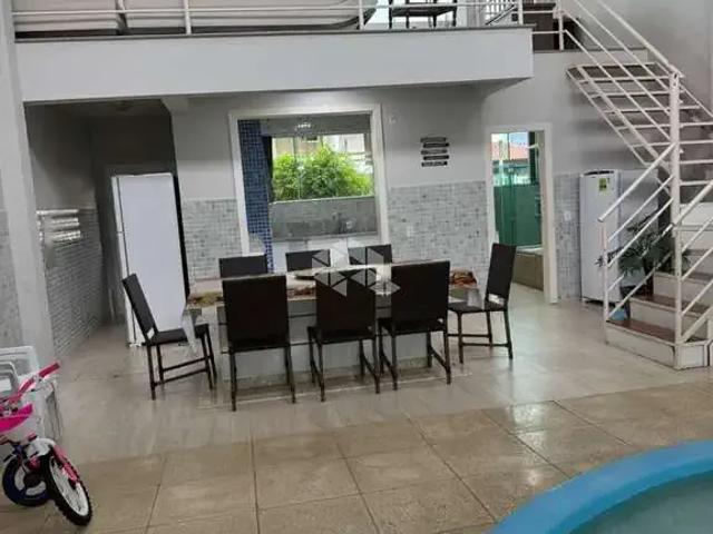 Casa / Sobrado para Venda em Porto Alegre/RS Hípica 2 Quartos