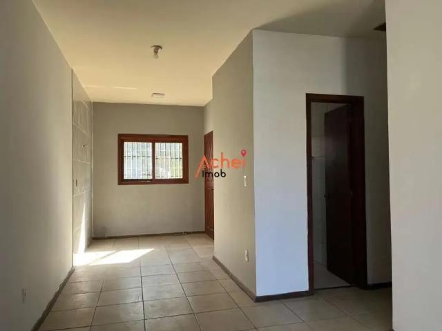 Casa / Sobrado para Venda em Porto Alegre/RS Hípica 2 Quartos