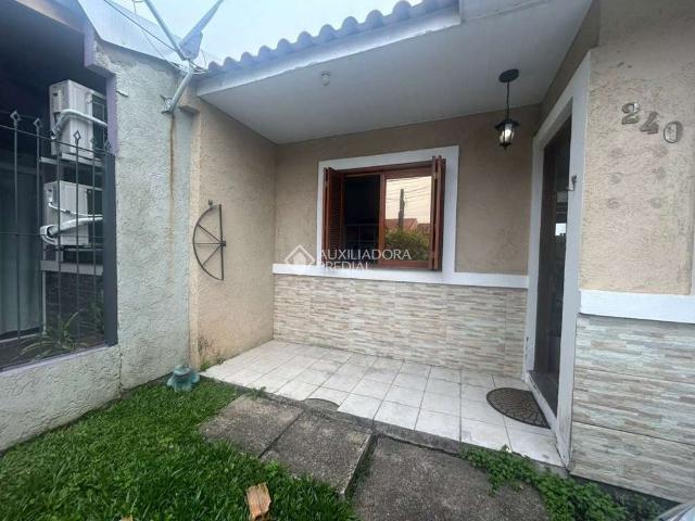 Casa / Sobrado para Venda em Porto Alegre/RS Hípica 2 Quartos