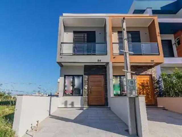 Casa / Sobrado para Venda em Porto Alegre/RS Hípica 2 Quartos