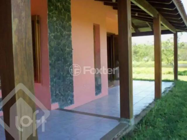 Casa / Sobrado para Venda em Porto Alegre/RS Hípica 4 Quartos