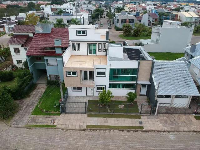Casa / Sobrado para Venda em Porto Alegre/RS Hípica 4 Quartos