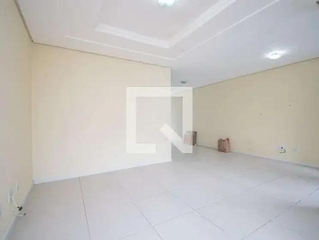 Casa / Sobrado para Venda em Porto Alegre/RS Hípica 4 Quartos
