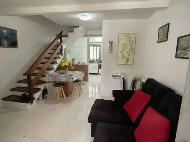 Casa / Sobrado para Venda em Porto Alegre/RS Hípica