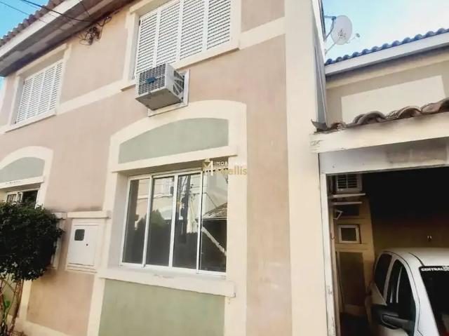 Casa / Sobrado para Venda em Porto Alegre/RS Humaitá 3 Quartos