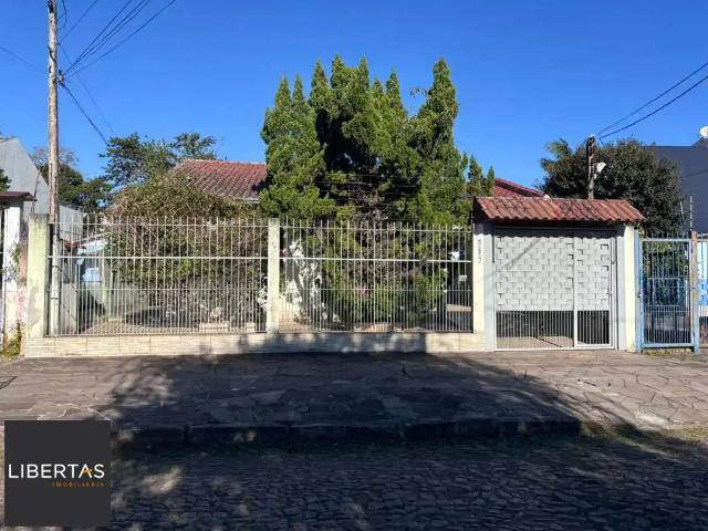 Casa / Sobrado para Venda em Porto Alegre/RS Ipanema 3 Quartos