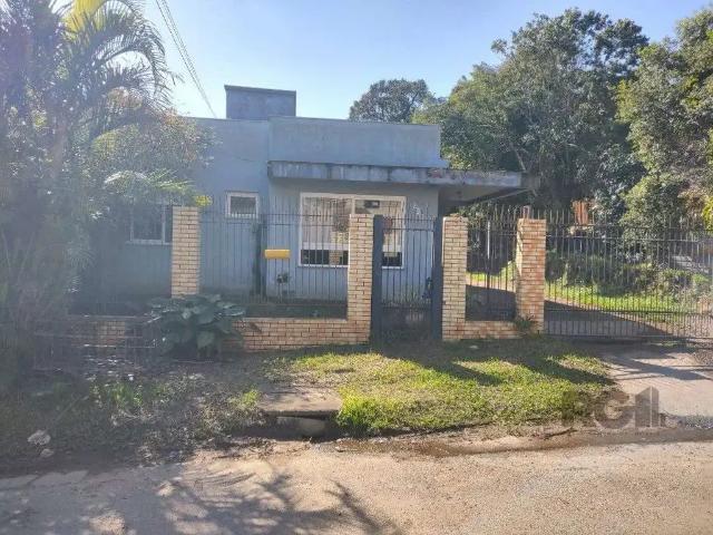 Casa / Sobrado para Venda em Porto Alegre/RS Ipanema 2 Quartos