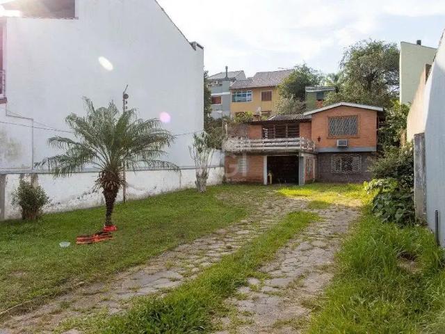 Casa / Sobrado para Venda em Porto Alegre/RS Ipanema 2 Quartos