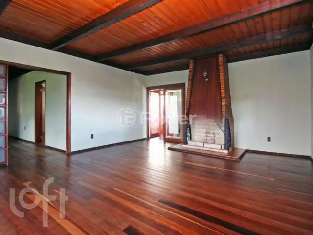 Casa / Sobrado para Venda em Porto Alegre/RS Ipanema 2 Quartos