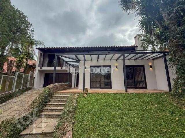 Casa / Sobrado para Venda em Porto Alegre/RS Ipanema 2 Quartos
