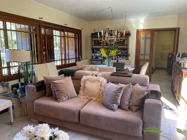Casa / Sobrado para Venda em Porto Alegre/RS Ipanema 3 Quartos