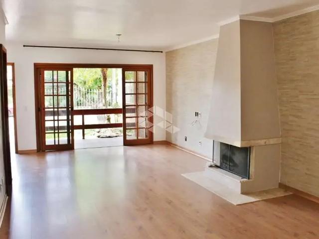 Casa / Sobrado para Venda em Porto Alegre/RS Ipanema 3 Quartos